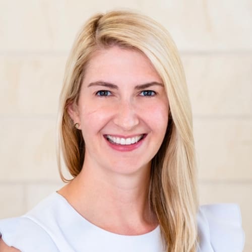 Emily Bratton | Oculofacial Society