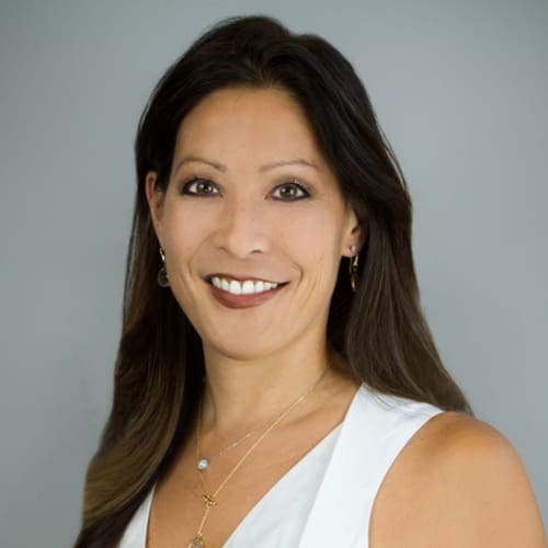 Wendy Lee | Oculofacial Society